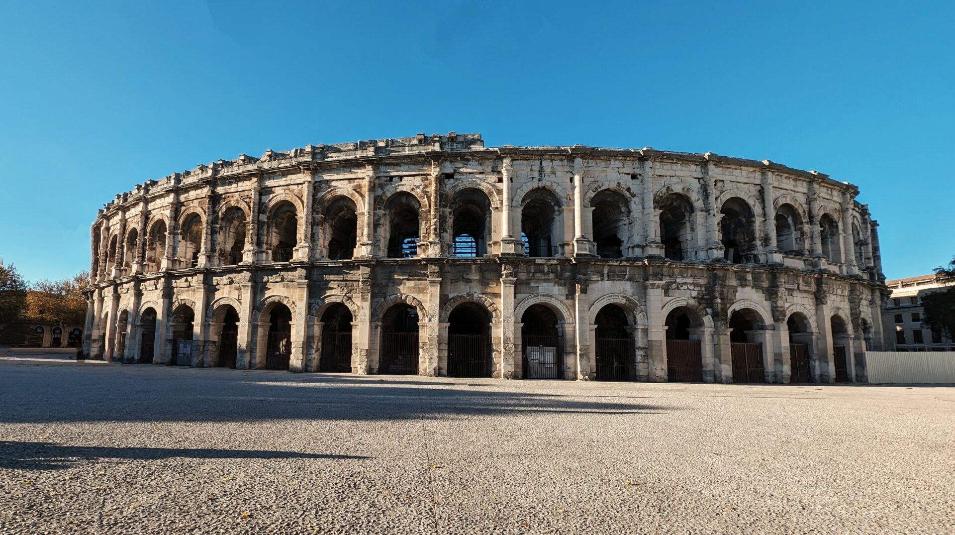 Arènes de Nîmes : histoire fascinante, visites guidées et événements à ...